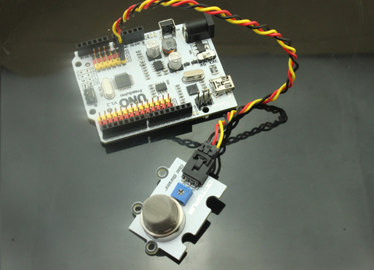 Smoking Sensor Using Arduino
